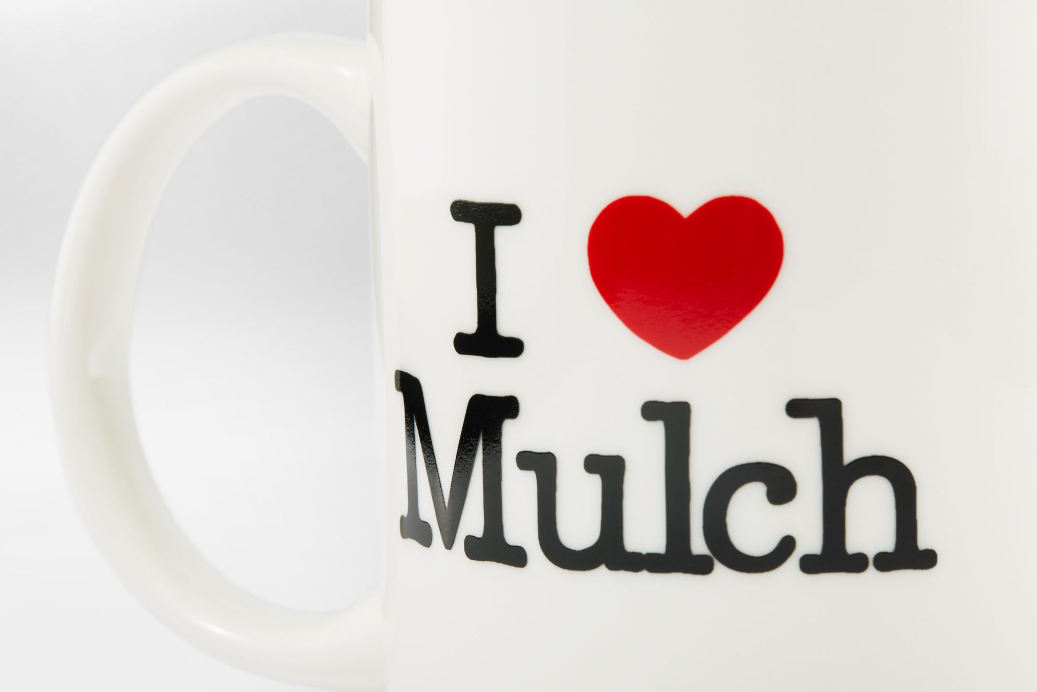 Coraline 'I Heart Mulch' Mug – The LAIKA Shop